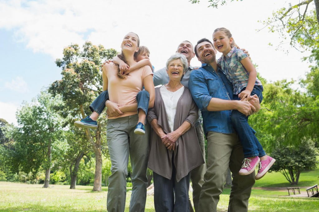 How Men & Women Age Differently: Facts & Photos - Swan Center for ...